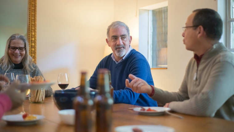 How Common Are Hallucinations For Seniors With Dementia? - Leading Edge ...